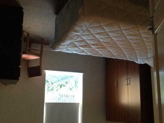 4 bed student house