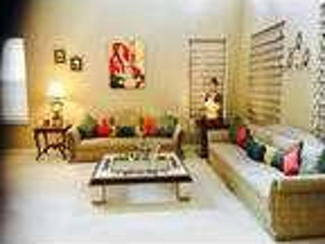 4 bedroom 3,5 bathroom house East San Jose