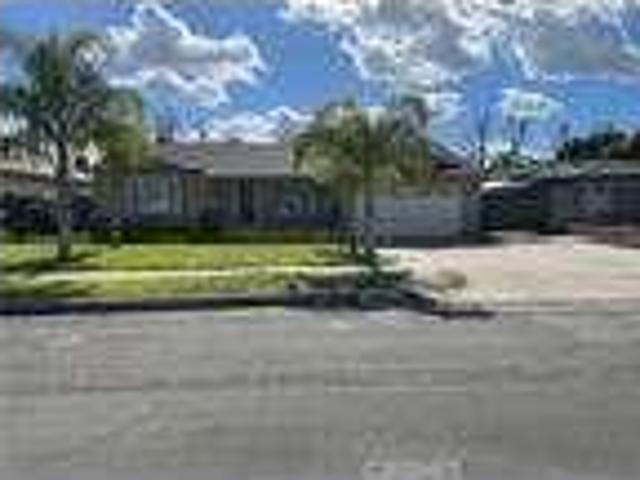 4 Bedroom 3 Bath In North Hills CA 91343