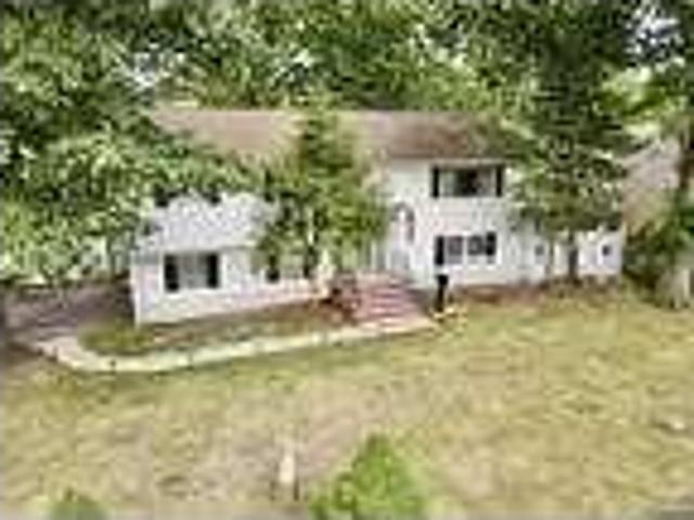 4 Bedroom 3 Bath In Norwood New Jersey 07648