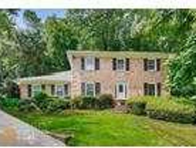 4 Bedroom 3 Bath In Atlanta Georgia 30345