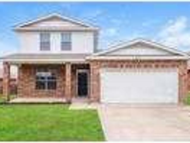 4 Bedroom 3 Bath In Fort Worth TX 76134