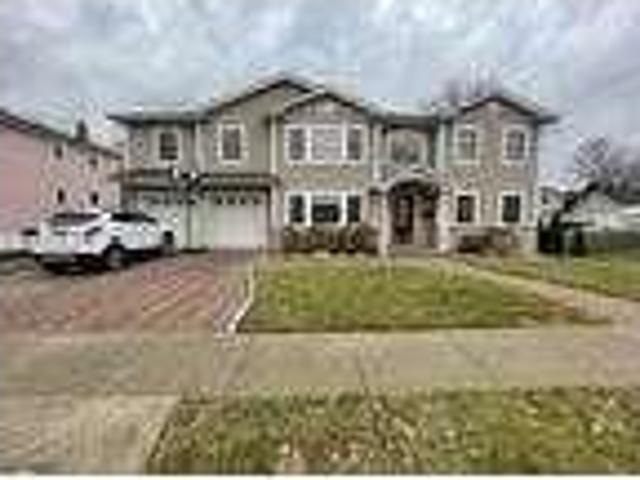 4 Bedroom 3 Bath In Roselle Park NJ 07204