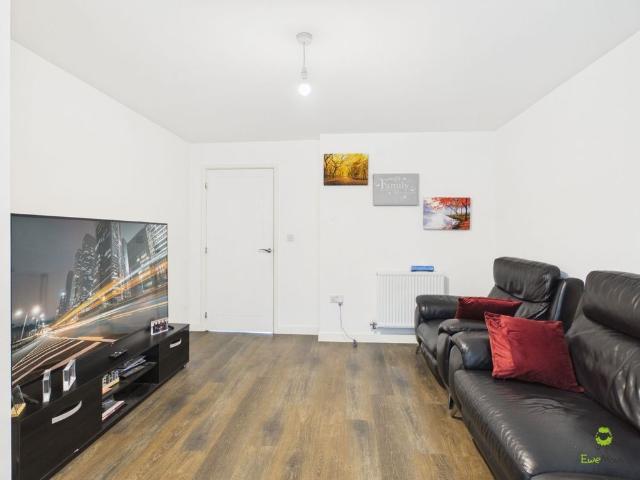 4 Bedroom