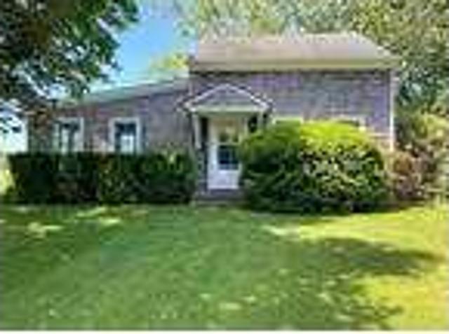 4 Bedroom 1 Bath In Cutchogue New York 11935