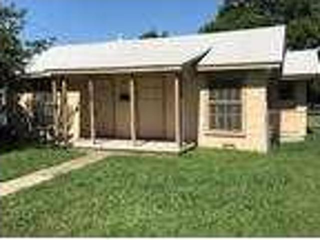 4 Bedroom 1 Bath In Carrollton Texas 75006