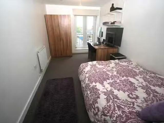 4 Bedroom