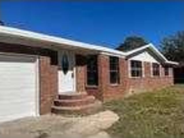 4 Bedroom 2 Bath In Moss Point Mississippi 39563