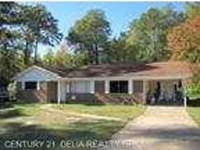 4 Bedroom 2 Bath In New Llano LA 71461