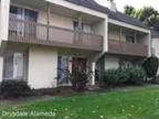 4 Bedroom 2 Bath In Alameda CA 94502