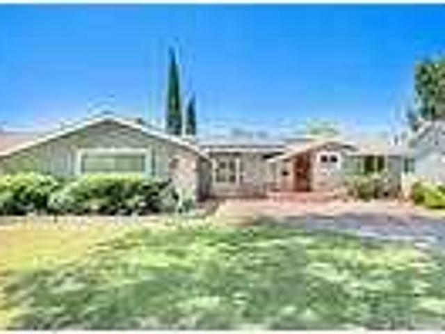 4 Bedroom 2 Bath In Canoga Park California 91304