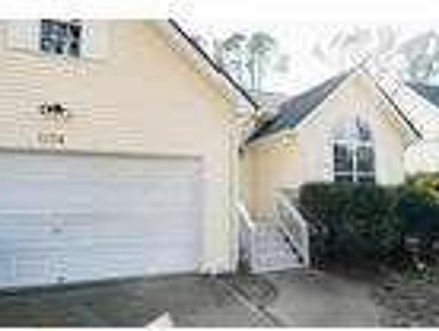 4 Bedroom 2 Bath In Charleston SC 29412