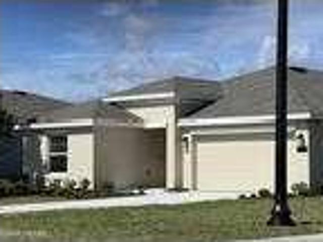4 Bedroom 2 Bath In Daytona Beach Florida 32124
