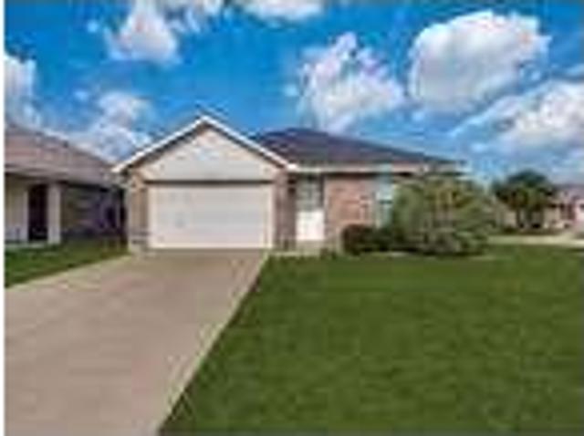 4 Bedroom 2 Bath In Fort Worth Texas 76140