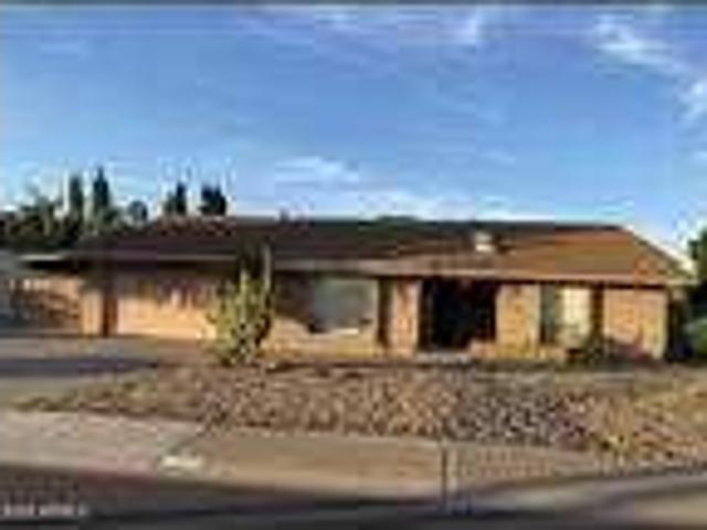 4 Bedroom 2 Bath In Glendale Arizona 85306