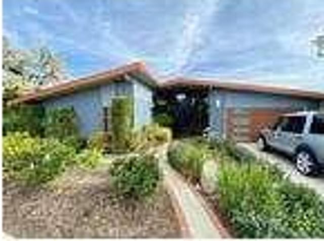 4 Bedroom 2 Bath In Granada Hills CA 91344