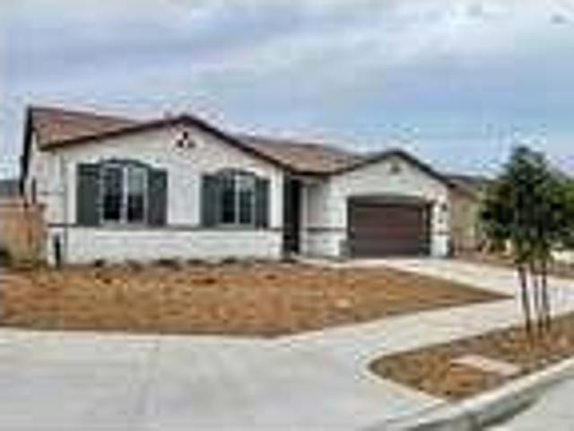 4 Bedroom 2 Bath In Hemet California 92545