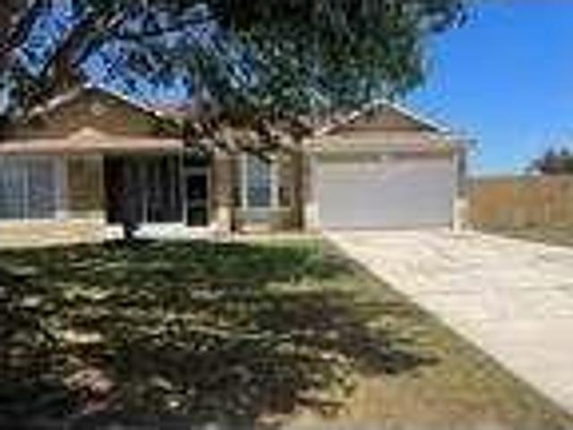 4 Bedroom 2 Bath In Kissimmee FL 34743