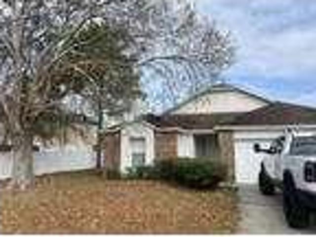 4 Bedroom 2 Bath In Kissimmee Florida 34758