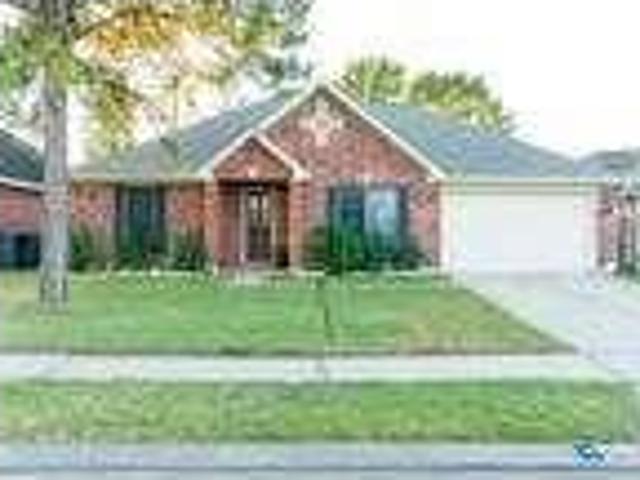 4 Bedroom 2 Bath In La Porte TX 77571