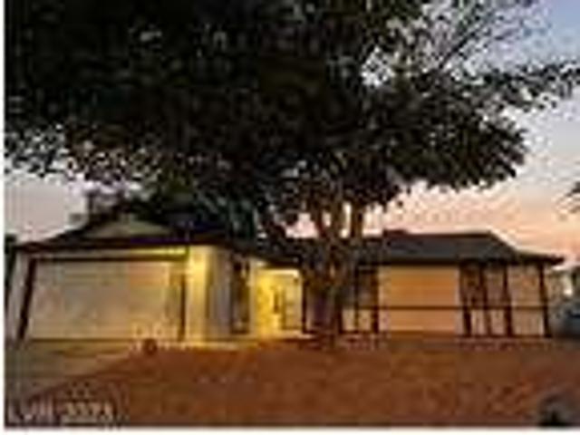 4 Bedroom 2 Bath In Las Vegas NV 89121