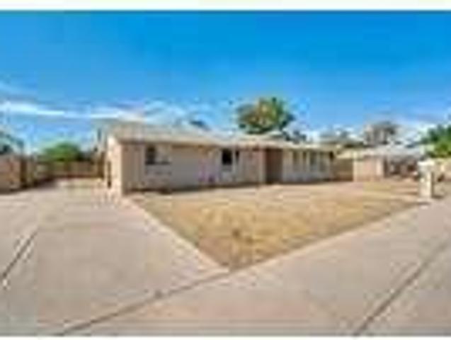4 Bedroom 2 Bath In Phoenix Arizona 85051