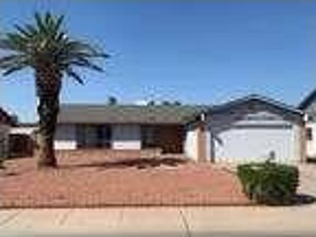 4 Bedroom 2 Bath In Phoenix Arizona 85037