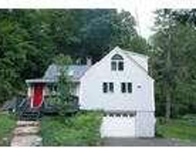 4 Bedroom 2 Bath In Southbury Connecticut 06488