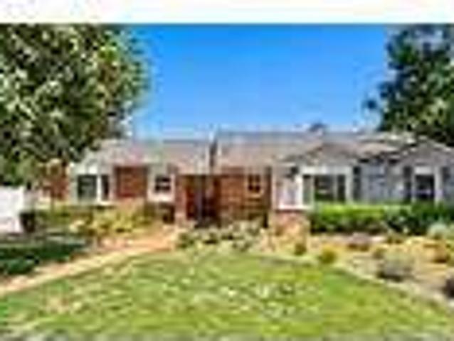 4 Bedroom 2 Bath In Tarzana California 91356