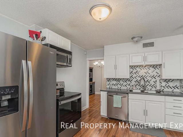 4 Bedroom 2 Bathroom Home in Sioux Falls