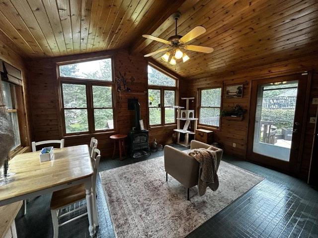 4 bedroom 2 bathroom house