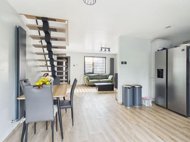 4 Bedroom