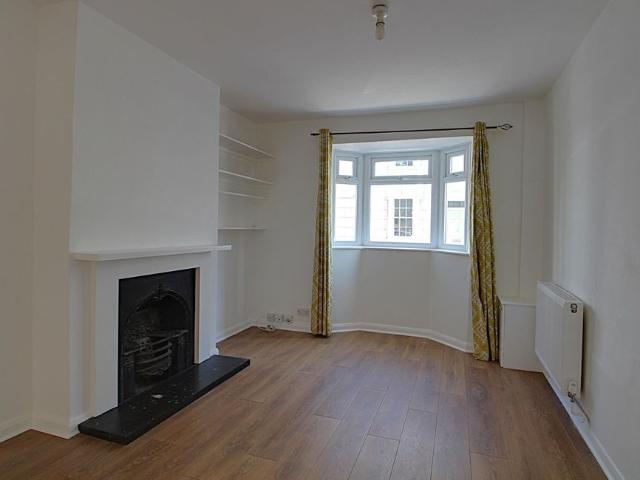 4 Bedroom