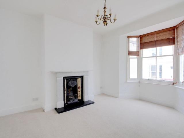 4 Bedroom