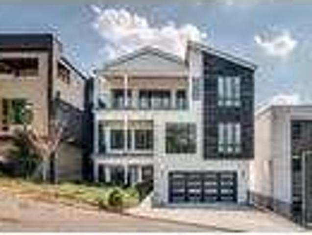 4 Bedroom 4 Bath In Nashville Tennessee 37209