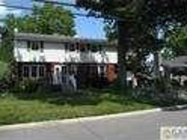 4 Bedroom 4 Bath In North Brunswick NJ 08902