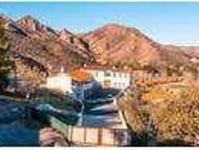 4 Bedroom 4 Bath In Agoura Hills California 91301