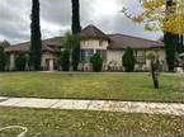4 Bedroom 4 Bath In Corona CA 92881