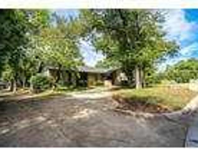 4 Bedroom 4 Bath In Dallas Texas 75230