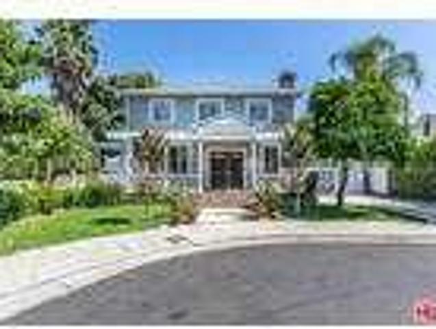 4 Bedroom 4 Bath In Los Angeles California 90029