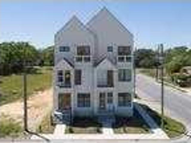 4 Bedroom 4 Bath In Pensacola Florida 32502