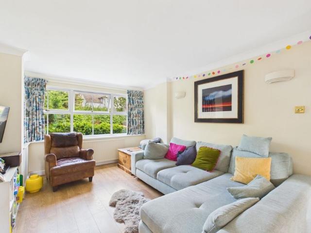 4 Bedroom
