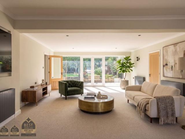 4 Bedroom