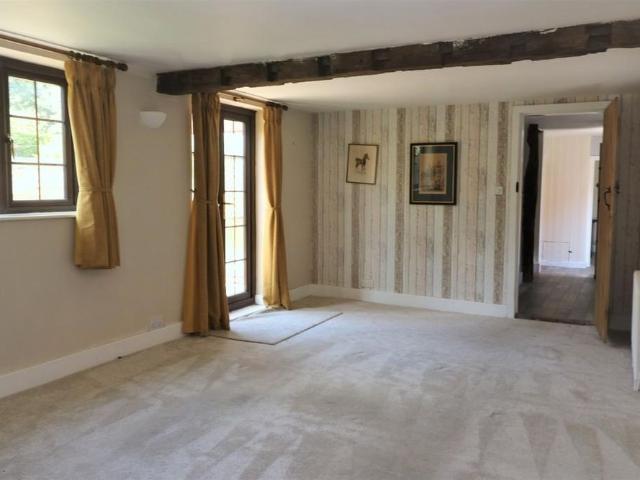 4 bedroom cottage to rent