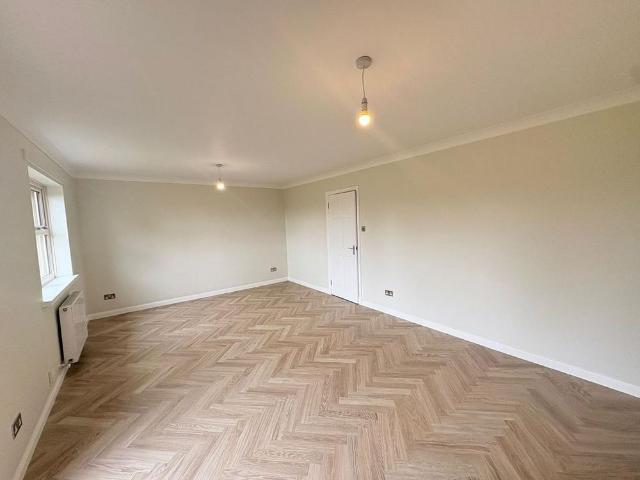 4 bedroom cottage to rent