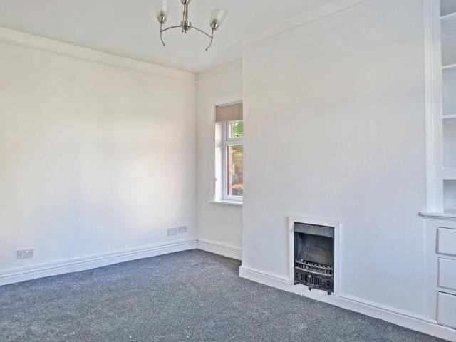 4 bedroom cottage to rent