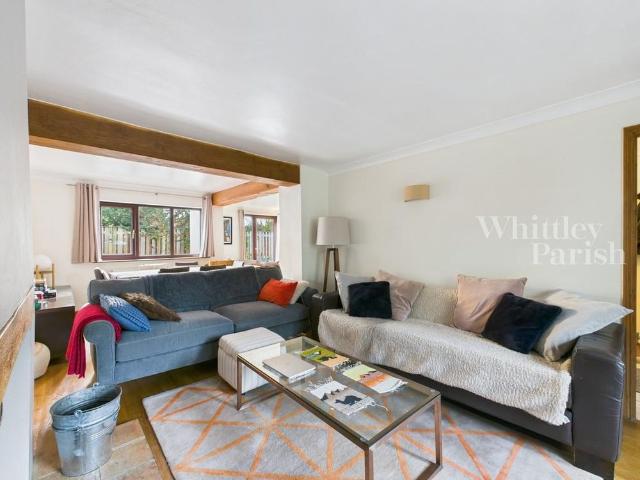 4 bedroom cottage to rent