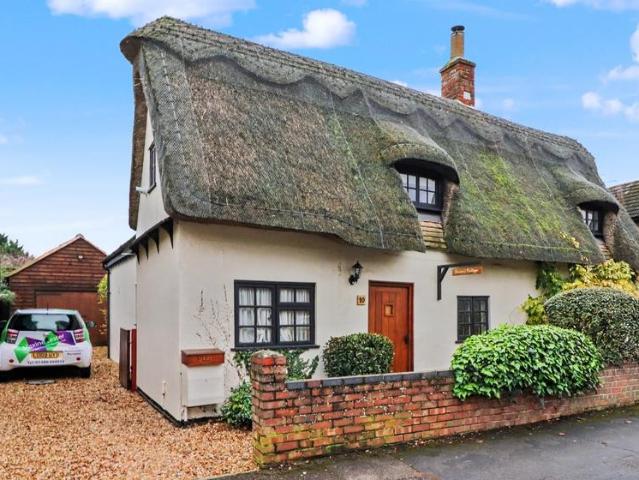 4 bedroom cottage to rent