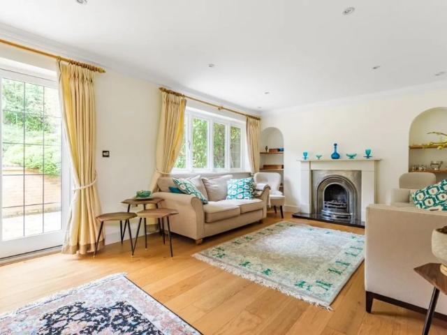 4 bedroom cottage to rent