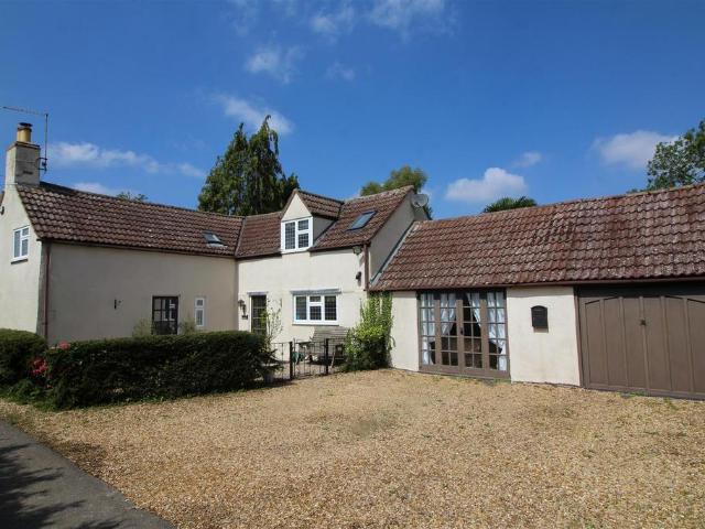 4 bedroom cottage for sale